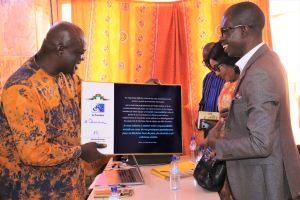 Tournée dans les médias et agences de communication : Le président du ...